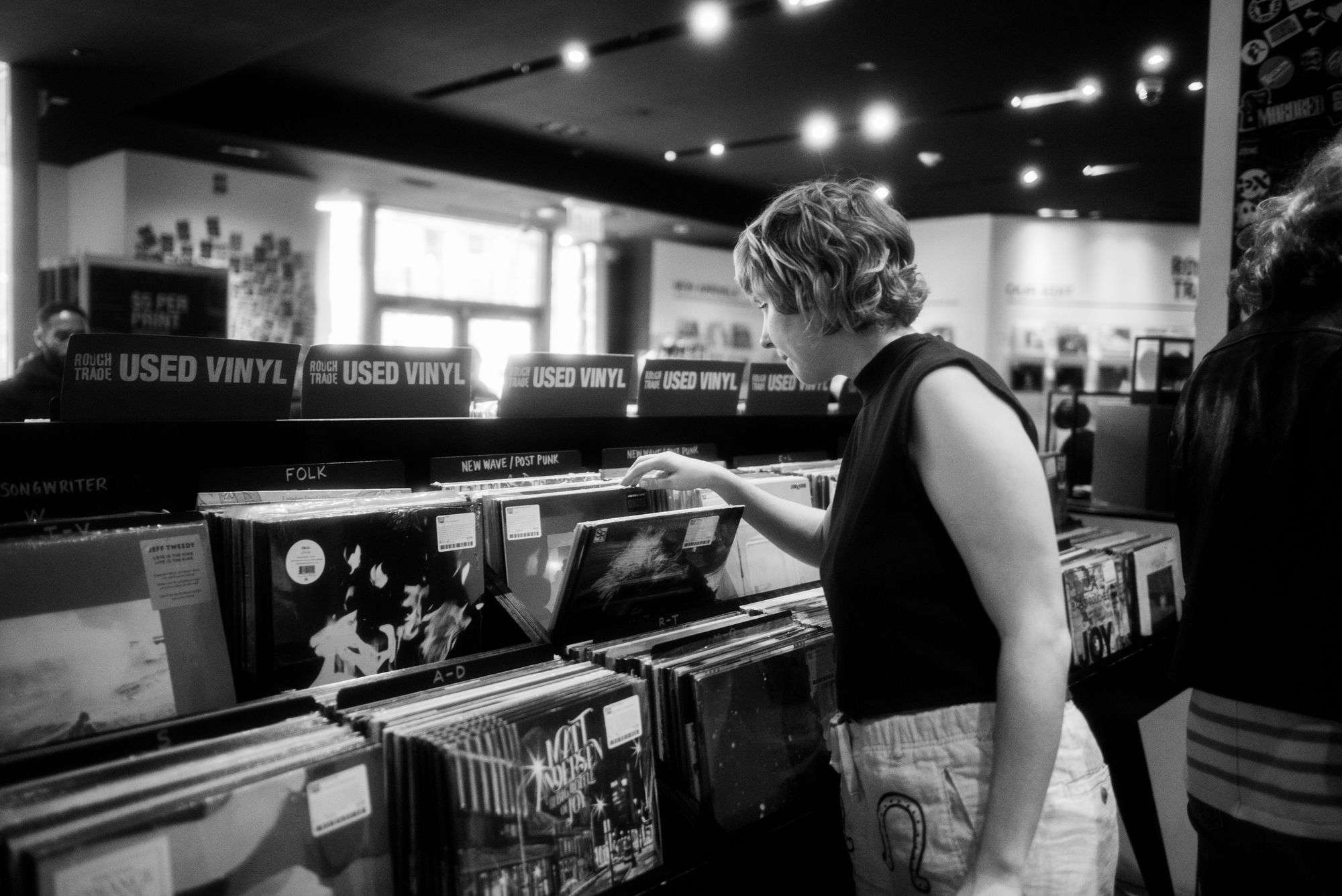 Shoplifting with Softee