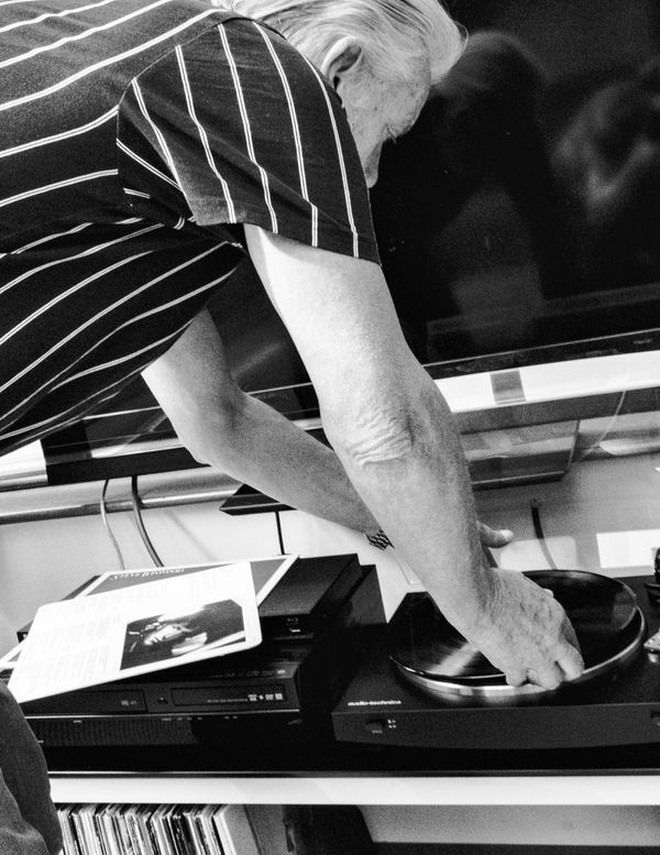 Vinyl Cleaning, Restoration and Storage Guide | Rough Trade